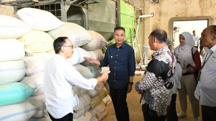 Mengenal PLTS-Biogas di Kecamatan Cigugur Kuningan, Diresmikan Pj Gubernur Jabar - Tribuncirebon.com