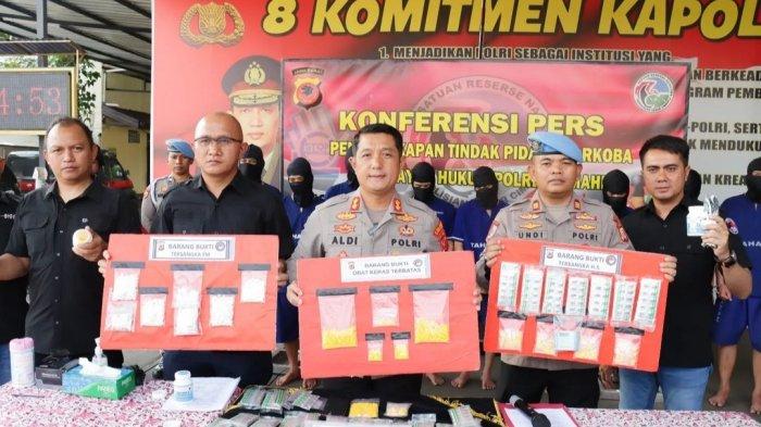 Sembilan Pengedar OKT di Cimahi-KBB Diringkus Polisi, 13 Ribu Butir Obat Terlarang Disita ...