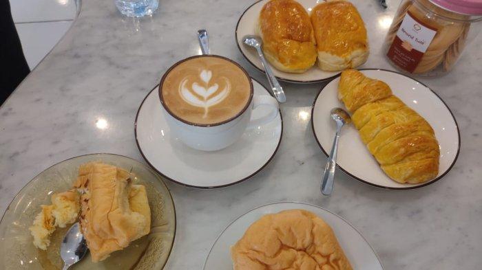 Ada Sensasi Butter! Roti Bluder Cirebon Siap Jadi Oleh-oleh Khas Kota ...