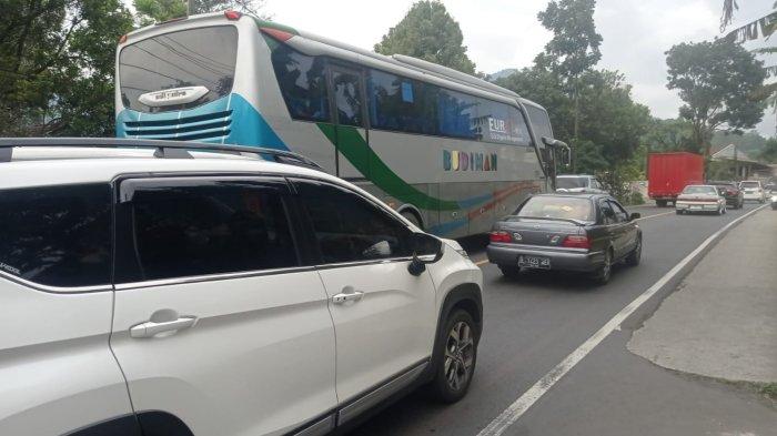 Jalur Malangbong Garut Padat Merayap Pada H-3 Lebaran, Polisi Sudah 4 ...