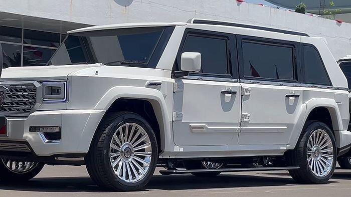 Spesifikasi dan Tampilan Maung Limo, Mobil Kepresidenan Era Prabowo Berwarna Putih Produksi ...