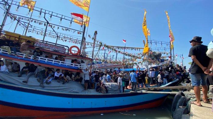 Menilik Tradisi Nadran di Desa Dadap Indramayu, Ungkapan Rasa Syukur ...