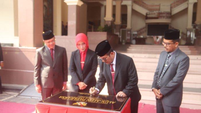 Upacara Hari Pahlawan Jadi Momentum Pemkab Cirebon Resmikan Alun-alun Pataraksa - Tribuncirebon.com