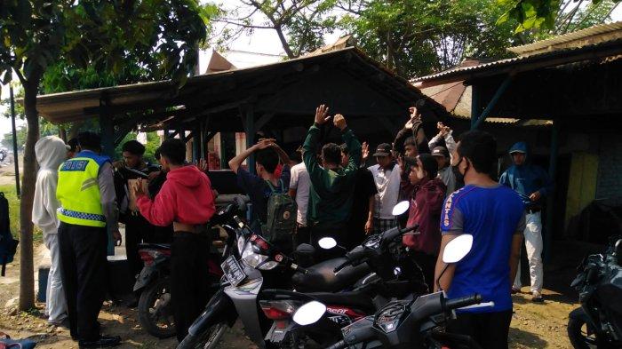 Belasan Pelajar SMK di Indramayu Diamankan Polisi, Kumpul di Pantai Eretan, Diduga Mau Tawuran ...
