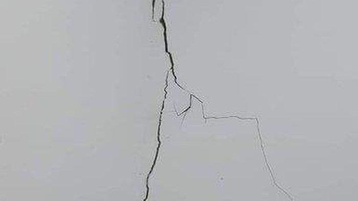 Gempa Susulan di Sukabumi Membuat Dinding Rumah Warga Retak-retak, Ini ...