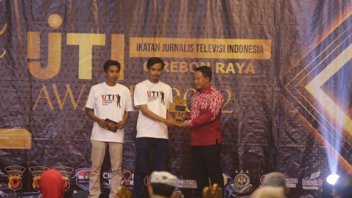 Jadi Tokoh Pembina Napi Terbaik, Beni Hidayat Dianugrahi Penghargaan IJTI Cirebon Raya Award ...