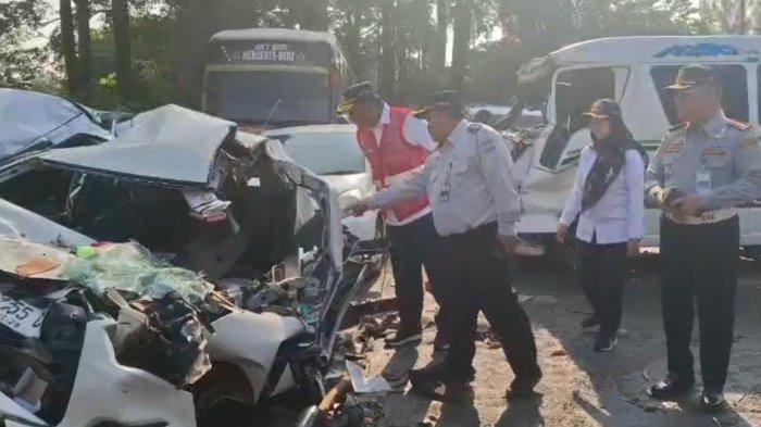 Ini Hasil InvestigasI KNKT Soal Kendaraan yang Terlibat Kecelakaan Beruntun di Tol Cipularang KM ...