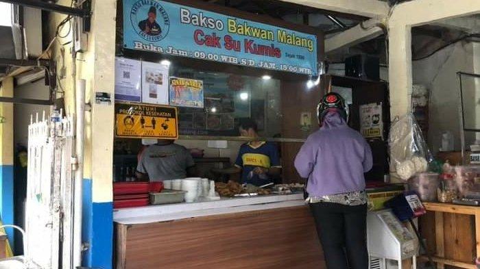Kuliner Bakso Bakwan Malang Cak Su Kumis di Rawamangun, Berkonsep ...