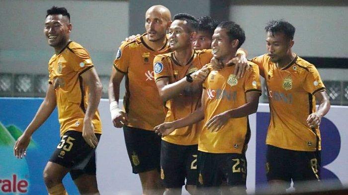 Wahyu Subo Seto Bawa Bhayangkara FC Menang Atas Persebaya Surabaya 1-0 ...