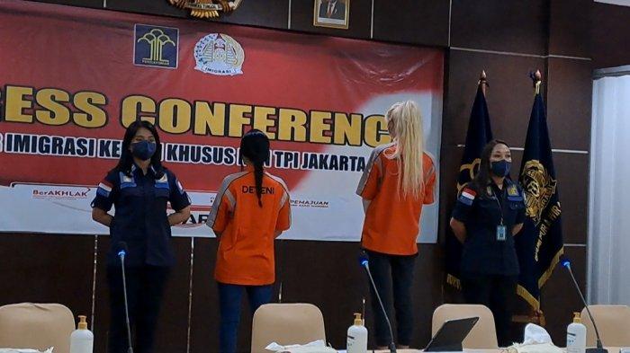 Dua Wanita Uzbekistan dan Maroko Ditangkap Kantor Imigrasi karena Terlibat Prostitusi Online ...