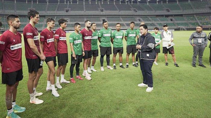 Erick Thohir Ketum PSSI Beri Fire Briefing ke Timnas Indonesia Jelang ...