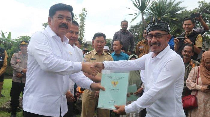 1.000 Warga Pamijahan Bogor Dapat Sertifikat PTSL dari Menteri Hadi Tjahjanto - Tribunnewsdepok.com