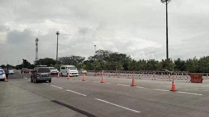 Kendaraan Menuju Bandung dan Cipali Kembali Padat, Jasa Marga Berlakukan Contraflow di Tol Japek ...