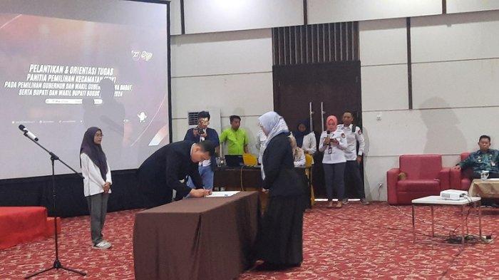 Breakingnews Kpu Kabupaten Bogor Lantik Ppk Untuk Pilkada 2024