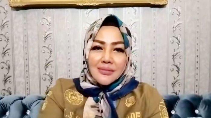 Diduga Tertawakan Nasi Kotak Saat Pelantikan Bupati Bogor, Ini ...