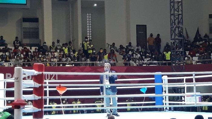 Arena Tinju PON XX Papua Diwarnai Keributan, Papua Barat Tak Terima ...