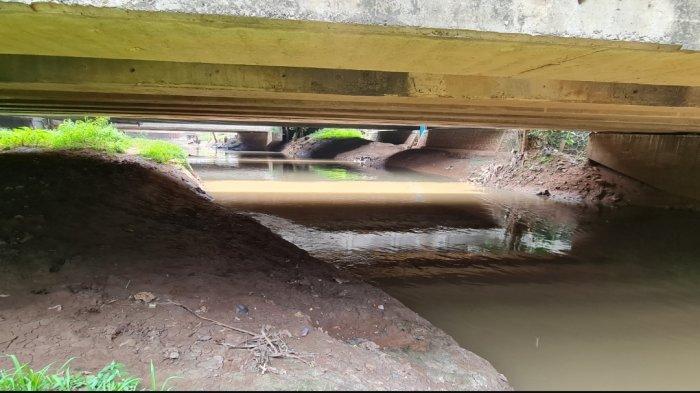 Kali Angke Perlu Dikeruk dan Dibangun Jalan Inspeksi untuk Permudah ...