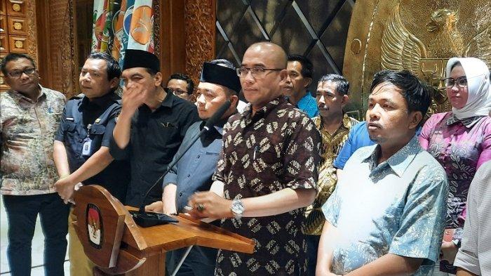 Dipecat Jadi Ketua KPU RI, Hasyim Asy'ari: Terima Kasih DKPP Sudah Bebaskan Saya dari Tugas ...