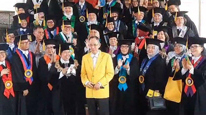 Hadir di Acara Gerakan Moral Dewan Guru Besar UI, Anis Berharap Pemilu ...