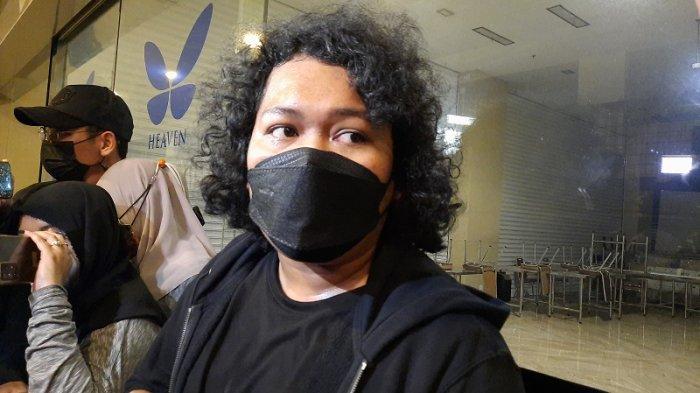 Sosok Komedian yang Diduga Beli 76 Video Porno Dea OnlyFans Ialah Marshel Widianto ...