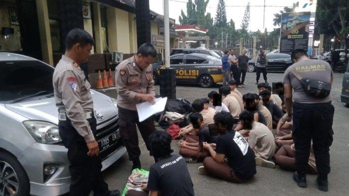 Tawuran Pelajar Siswa SMA 7 Lawan SMK 3 Kota Bogor di Jalan Bangbarung, 20 Orang Diamankan ...