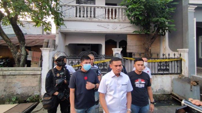 Jadi Sarang Narkoba, Polres Metro Jakarta Barat Segel Rumah Dua Tingkat di Kampung Ambon ...