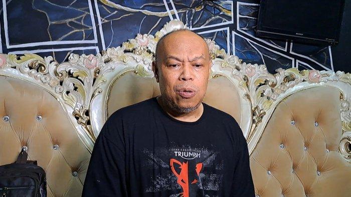 Divonis Kanker Serviks, Edwin Bejo Sebut Ibundanya Enggan di Kemoterapi ...