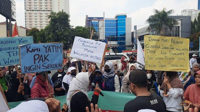 Relawan DKR Kota Depok Minta Solusi dari Wali Kota untuk 14 Siswa Miskin yang Terancam Putus ...