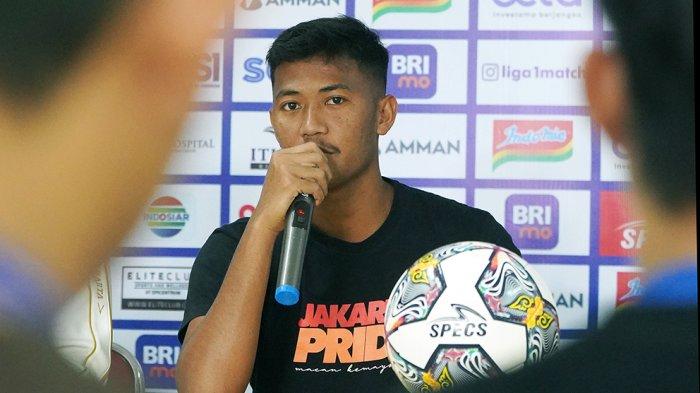 Thomas Doll Ungkap Alasan Posisi Resky Fandi Tak Tergantikan di Skuad ... Thomas Doll Ungkap Alasan Posisi Resky Fandi Tak Tergantikan di Skuad ...