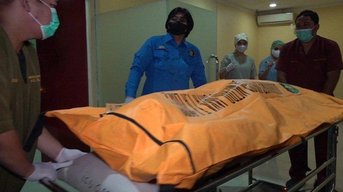 Kebakaran Depo Pertamina Plumpang, 13 Jenazah Korban Dibawa ke RS Polri Kramatjati Jakarta Timur ...