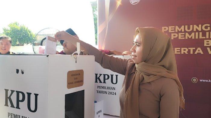 KPU RI Gelar Simulasi Pemungutan dan Penghitungan Suara Pilkada 2024 di Lapangan Kukusan Depok ...