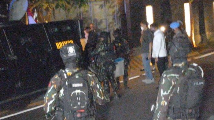 Geledah Rumah, Kuasa Hukum Ungkap Timsus Sita Sejumlah Barang Pribadi Milik Irjen Ferdy Sambo ...