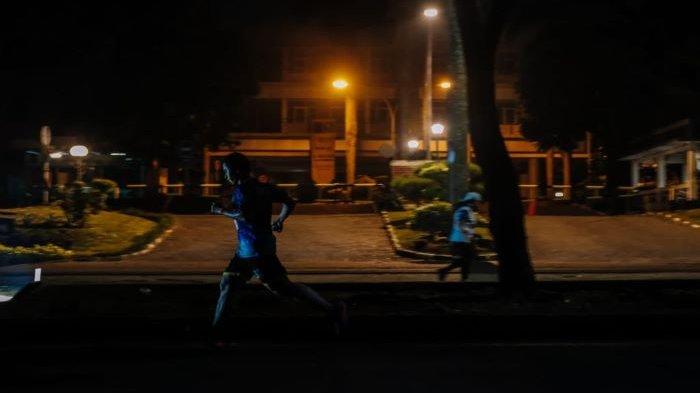 Dekan FEB Universitas Indonesia Sebut Lari Malam Hari dalam UI Ultra ...