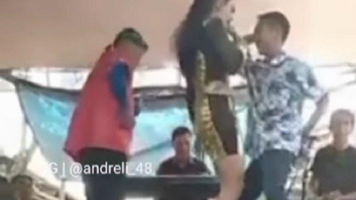 Lihat Suami Asyik Joget Bareng Biduan Dangdut di Panggung, Sang Istri Malah Bikin Aksi Tak ...