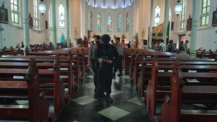Perayaan Natal, Polda Metro Jaya Amankan 1.807 Gereja di Jakarta dan ... Perayaan Natal, Polda Metro Jaya Amankan 1.807 Gereja di Jakarta dan ...