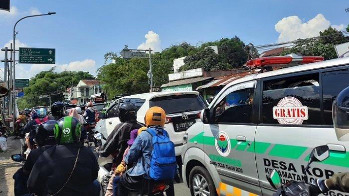 Polisi Berlakukan One Way dari Puncak Bogor ke Jakarta, Kemacetan Mengular hingga Simpang Ciawi ...