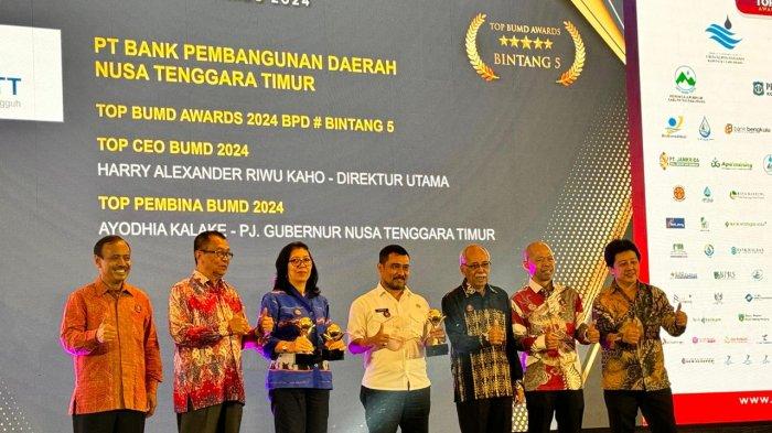 Pj Gubernur Pembina Terbaik BUMD NTT-TOP BUMD Awards, Dirut Bank NTT TOP CEO BUMD 2024 ...