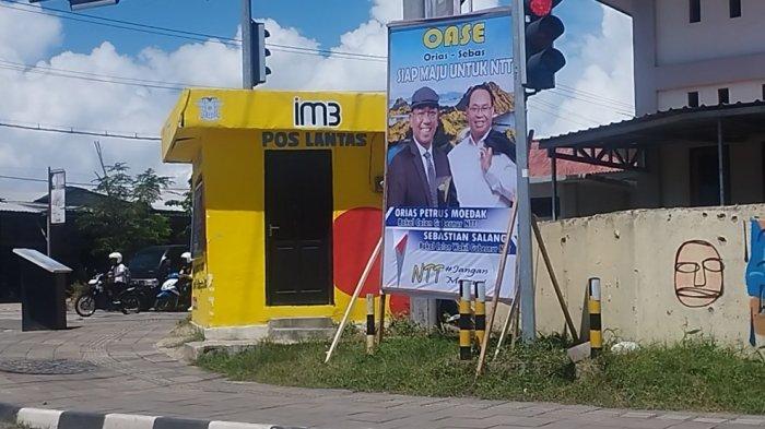 Orias Moedak dan Sebas Salang Muncul di Baliho di Labuan Bajo, Tagar ...