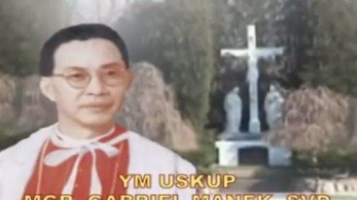 Profil Uskup Pribumi Pertama di NTT, Mgr Gabriel Wilhelmus Manek SVD ...