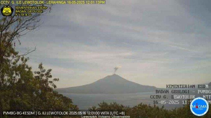 Gunung Lewotolok Lembata Alami 45 Gempa Erupsi, Waspada Longsoran Lava ...