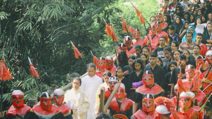 Teks Jalan Salib Jumat Agung 18 April 2025 Lengkap 14 Perhentian ...