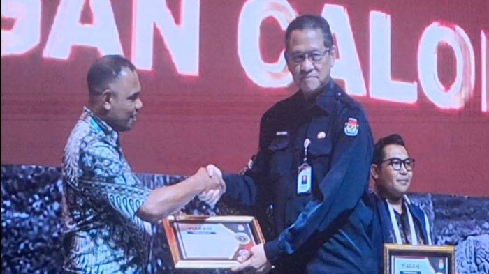 KPU Lembata Raih Penghargaan Terbaik Nasional Pengelolaan Pendaftaran ...