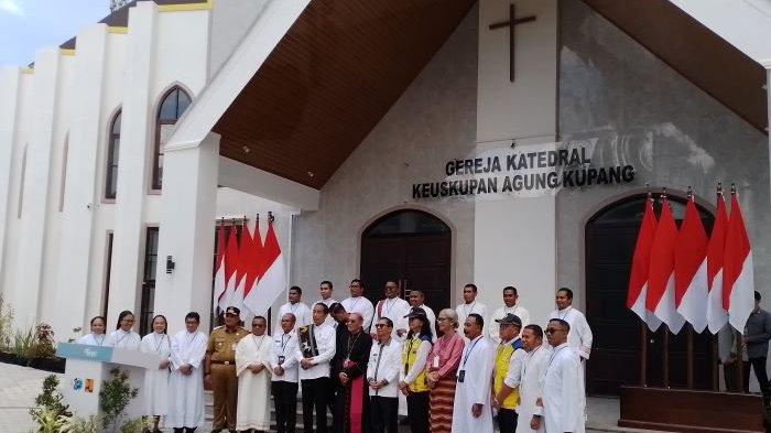 Resmikan Gereja Katedral Kristus Raja Kupang, Jokowi Kagum ...