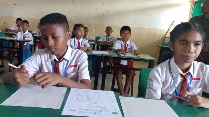 294 Siswa SD/MI se-Kabupaten Sikka Berkompetisi dalam Pesona Sains 2024 ...