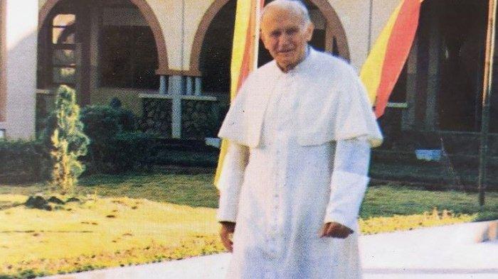 Paus Yohanes Paulus II:Kamu Tahu kan, Saya Tidak Butuhkan Itu? - Tribunflores.com