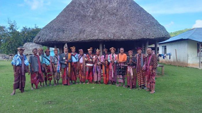 Raja Liurai Wehali Malaka Duga Ada Orang Dalam di Balik Hilangnya Benda ...