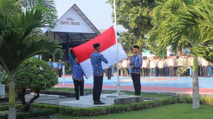 Rutan Maumere Gelar Upacara Hari Sumpah Pemuda Ke-95 Tahun 2023 - Tribunflores.com