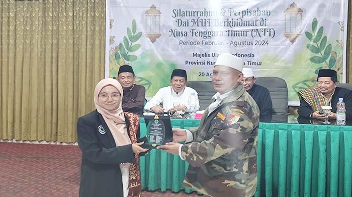 Cerita Nurul Rofi'ah, Gadis Banyuwangi yang Ikut Dai MUI Berkhidmat di NTT - Tribunflores.com