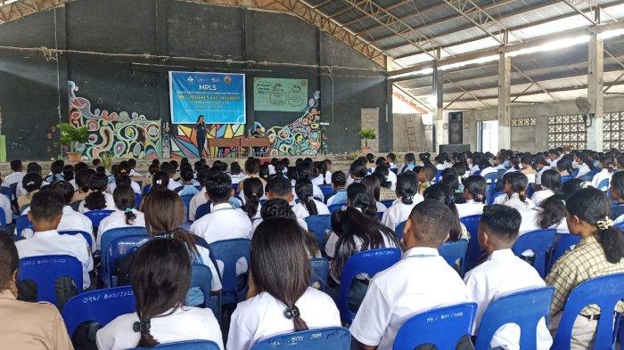 MPLS di SMKS Yohanes XXIII Maumere Berlangsung Riang Gembira ...