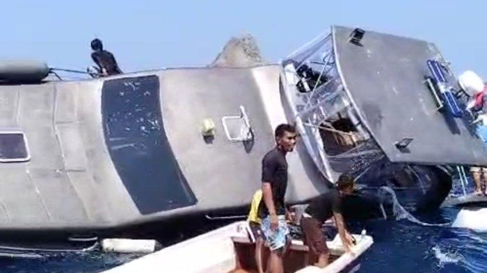 Speedboat Terbalik di Labuan Bajo Angkut 16 Penumpang, 14 Turis Asing - Tribunflores.com